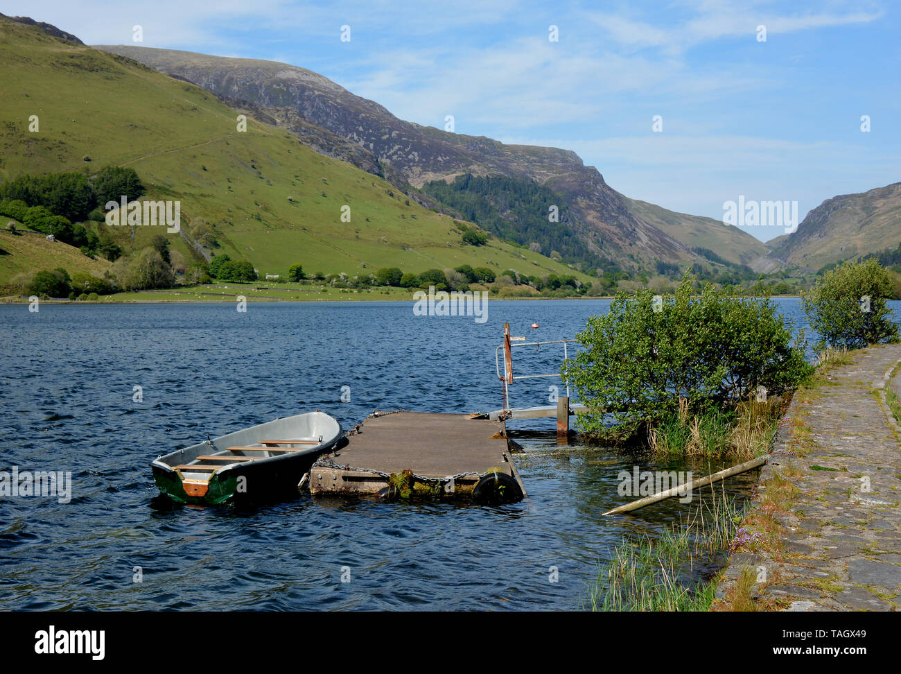 Tal Y Llyn Pass High Resolution Stock Photography and Images - Alamy