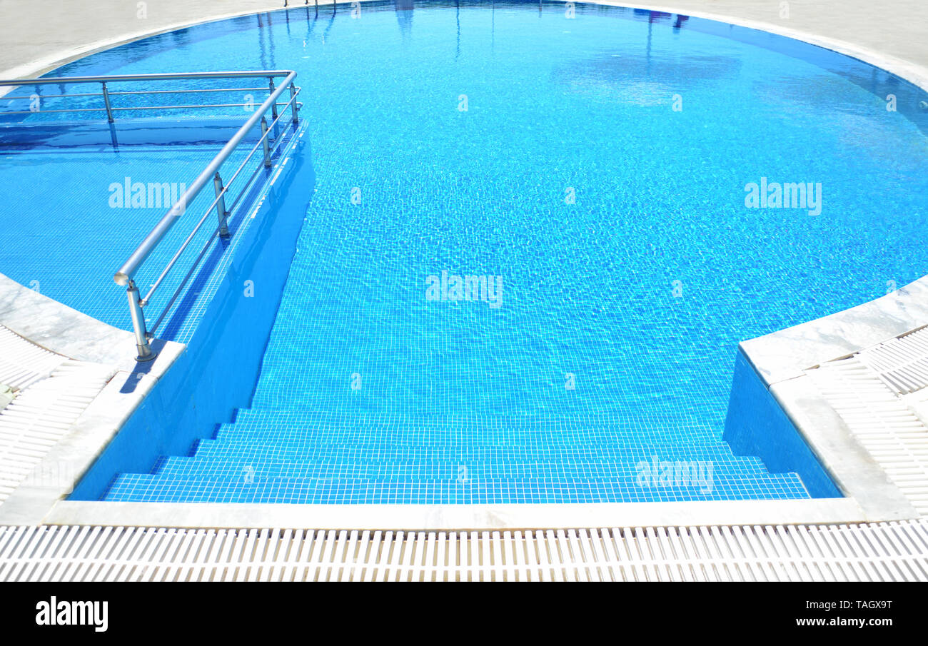 turquoise swimming pool - luxury hotel - greek summer vacation Stock ...