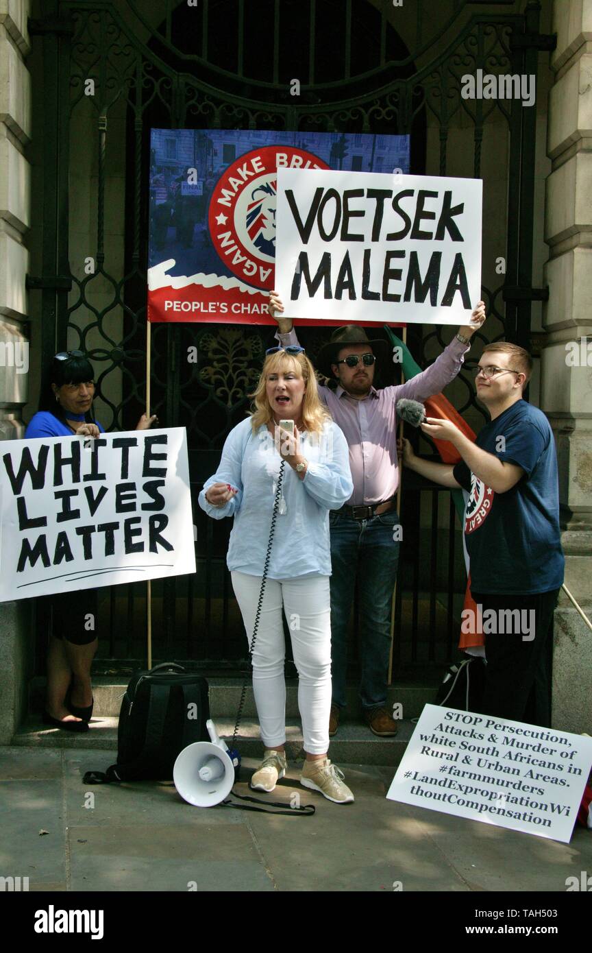 Ukip mep janice atkinson hi-res stock photography and images - Alamy