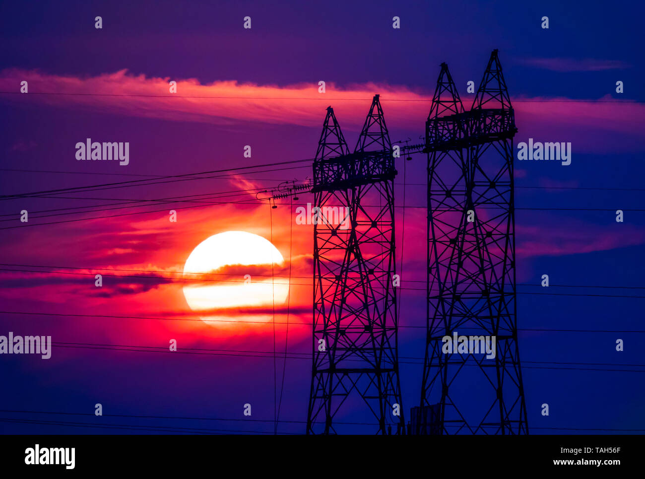 Power transmission system hi-res stock photography and images - Alamy