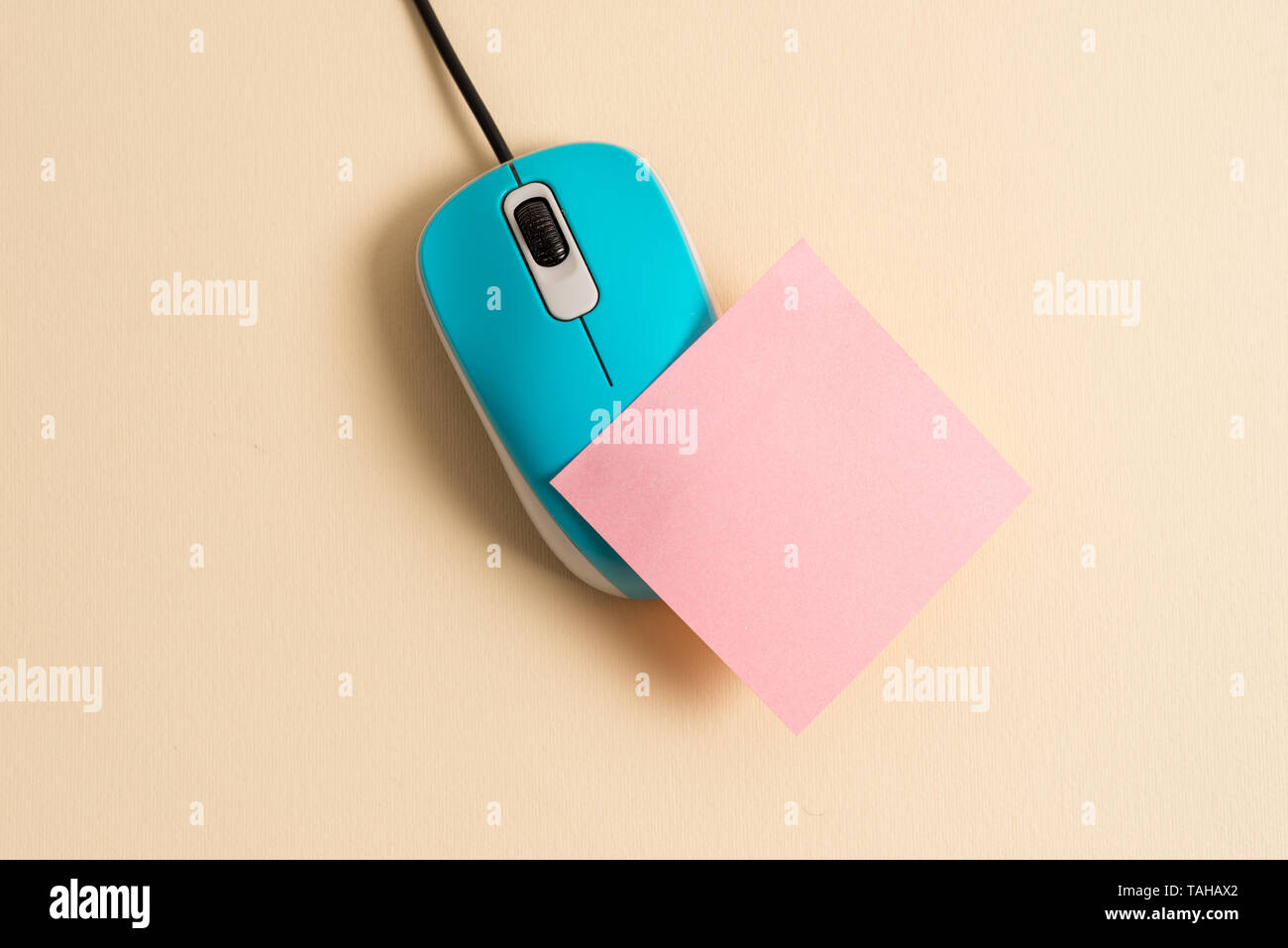 Plain black keyboard hi-res stock photography and images - Alamy