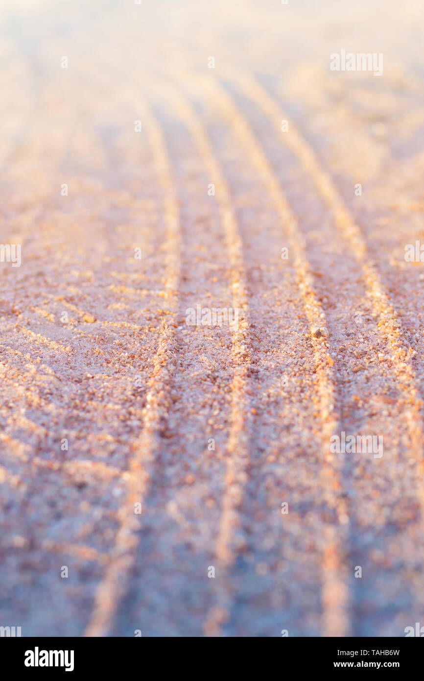 Track and trace hi-res stock photography and images - Alamy