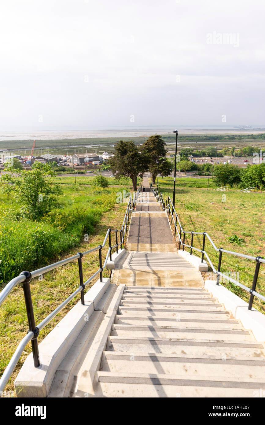 Herschell Steps, gardens and Belton Hills nature reserve, Leigh on Sea ...