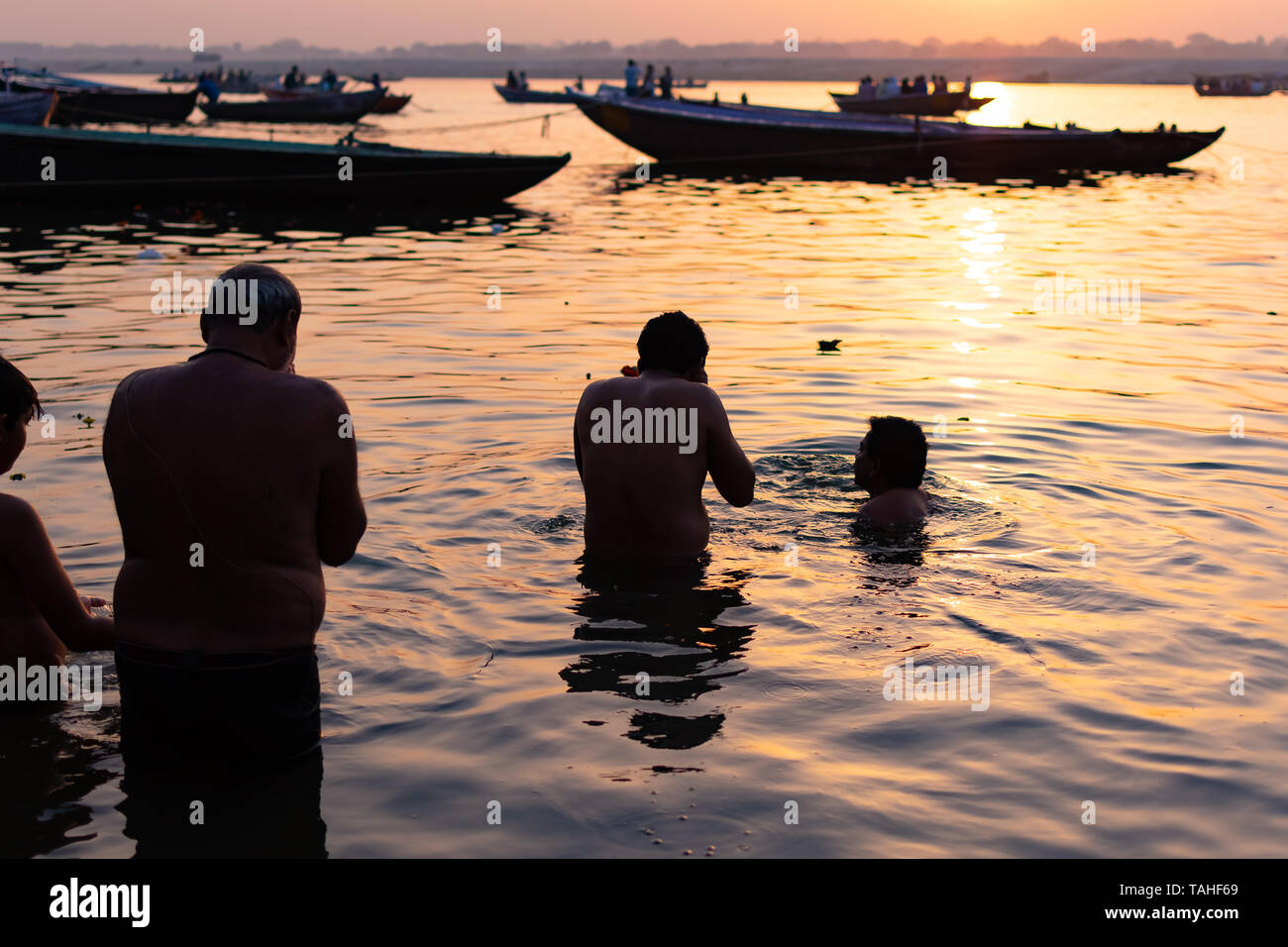 Indian woman taking bath india hi-res stock photography and images - Alamy