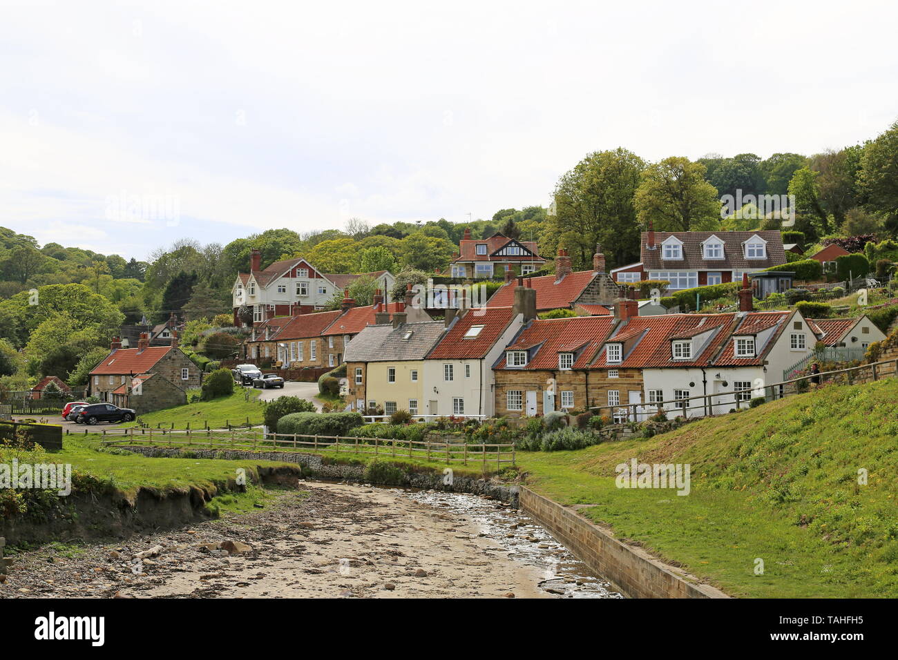 Lythe scarborough hi-res stock photography and images - Alamy