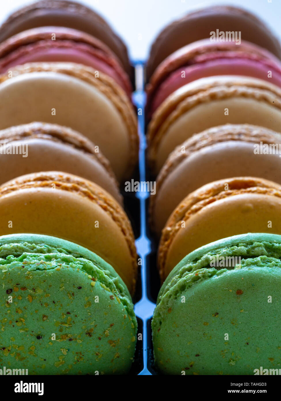 Multi color macarons hi-res stock photography and images - Alamy