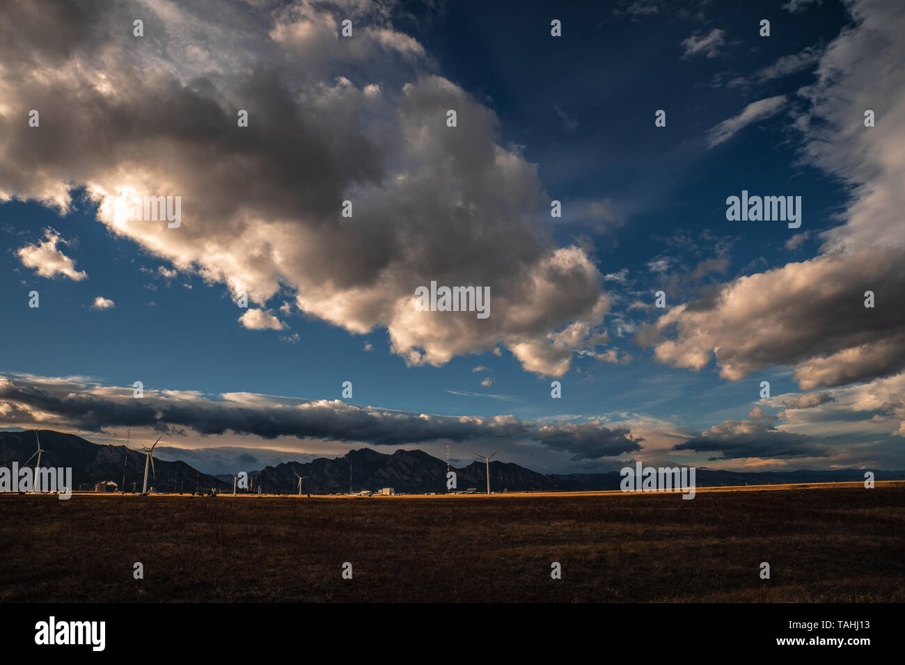 Colorado plains thunderstorm hi-res stock photography and images - Alamy