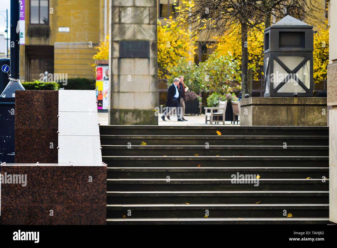 Everyday life in the city Stock Photo - Alamy