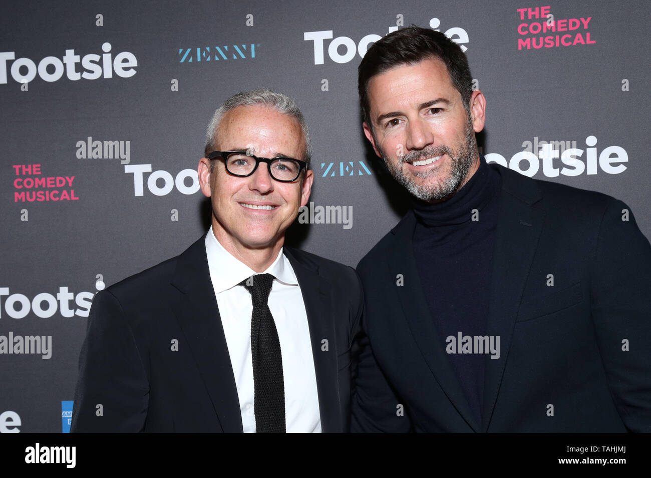 Jess cagle hi-res stock photography and images - Alamy