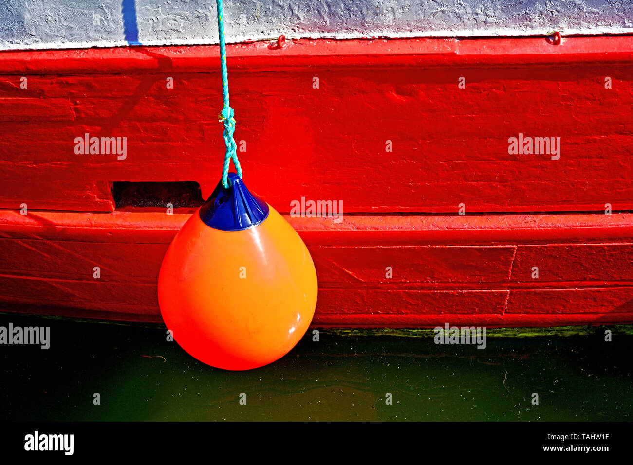 Aluminium boat structure hi-res stock photography and images - Alamy