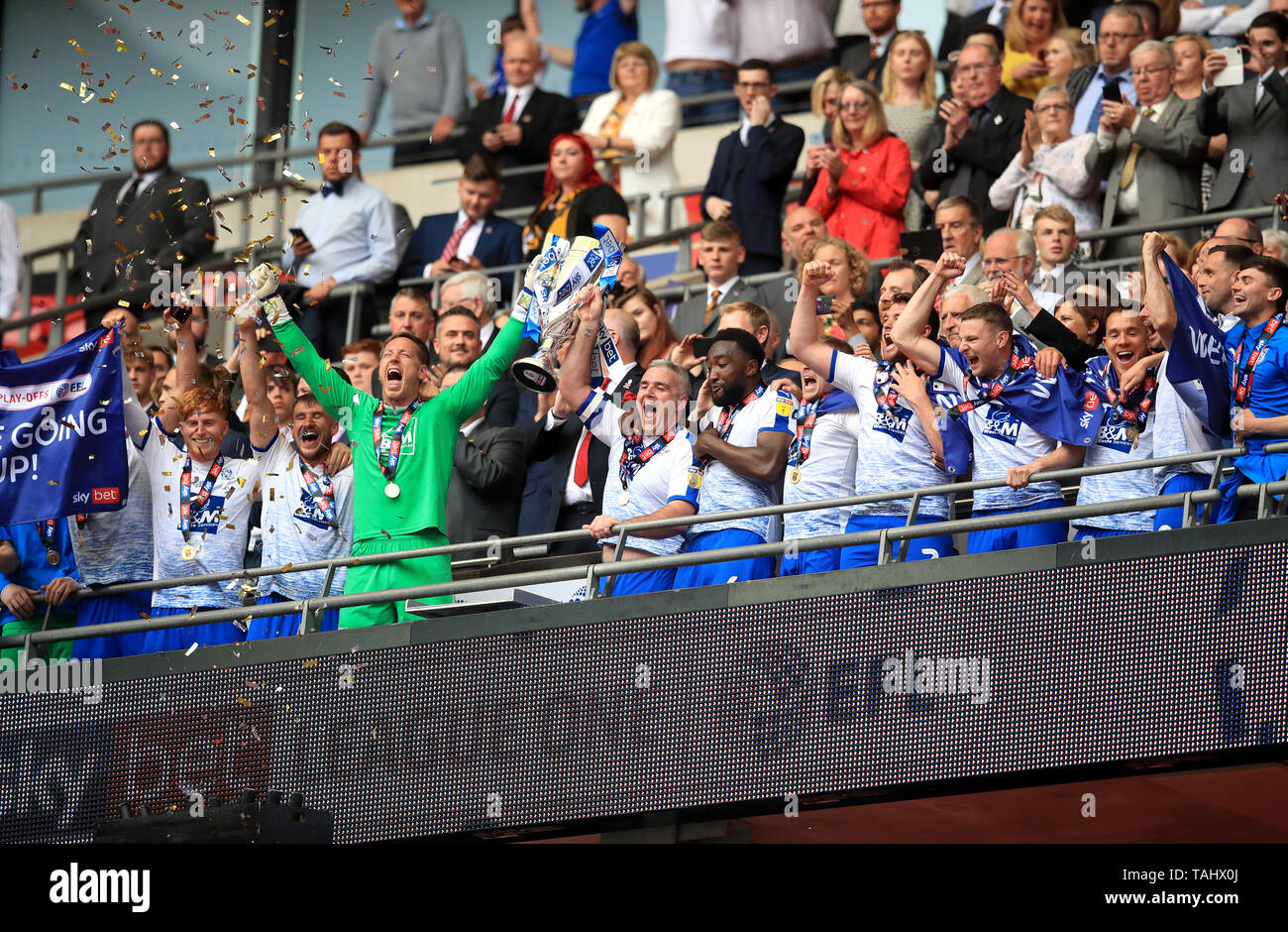 Steve mcnulty wembley hi-res stock photography and images - Alamy