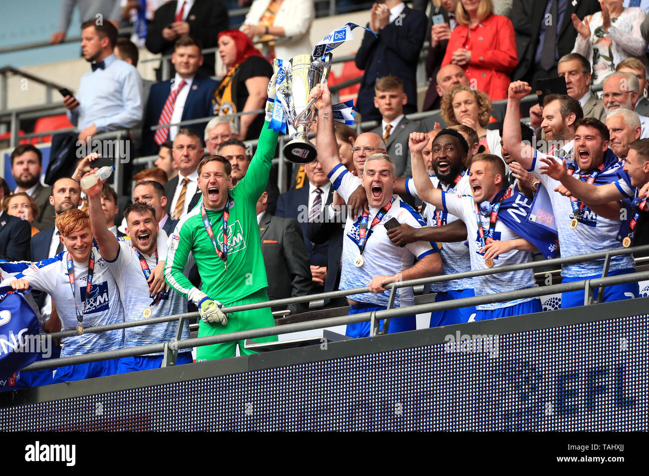 Steve mcnulty wembley hi-res stock photography and images - Alamy