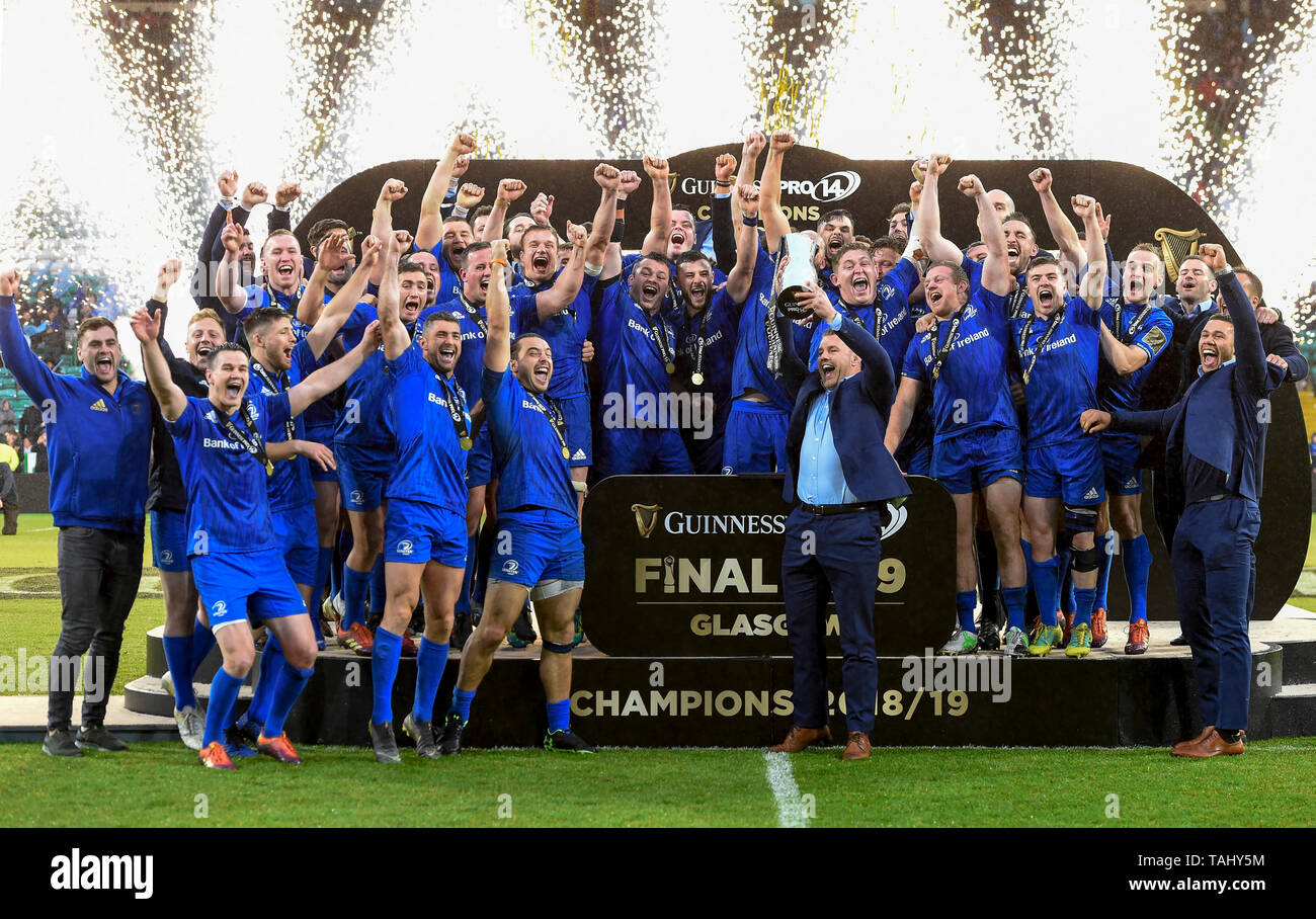 Leinster's Sean O'Brien lifts the Guinness Pro 14 trophy as the rest of ...