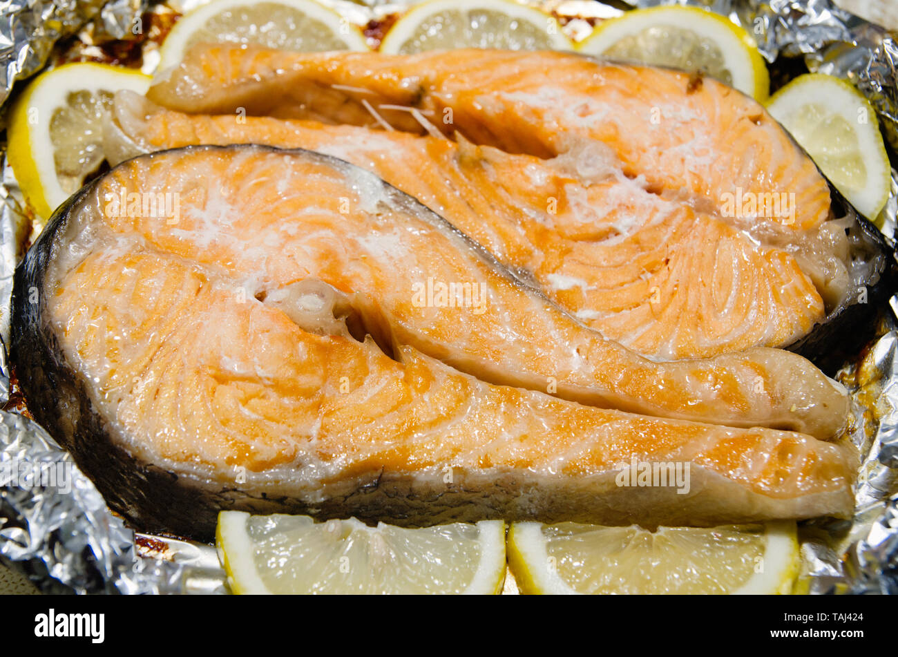 Red fish lemon cooked hi-res stock photography and images - Alamy