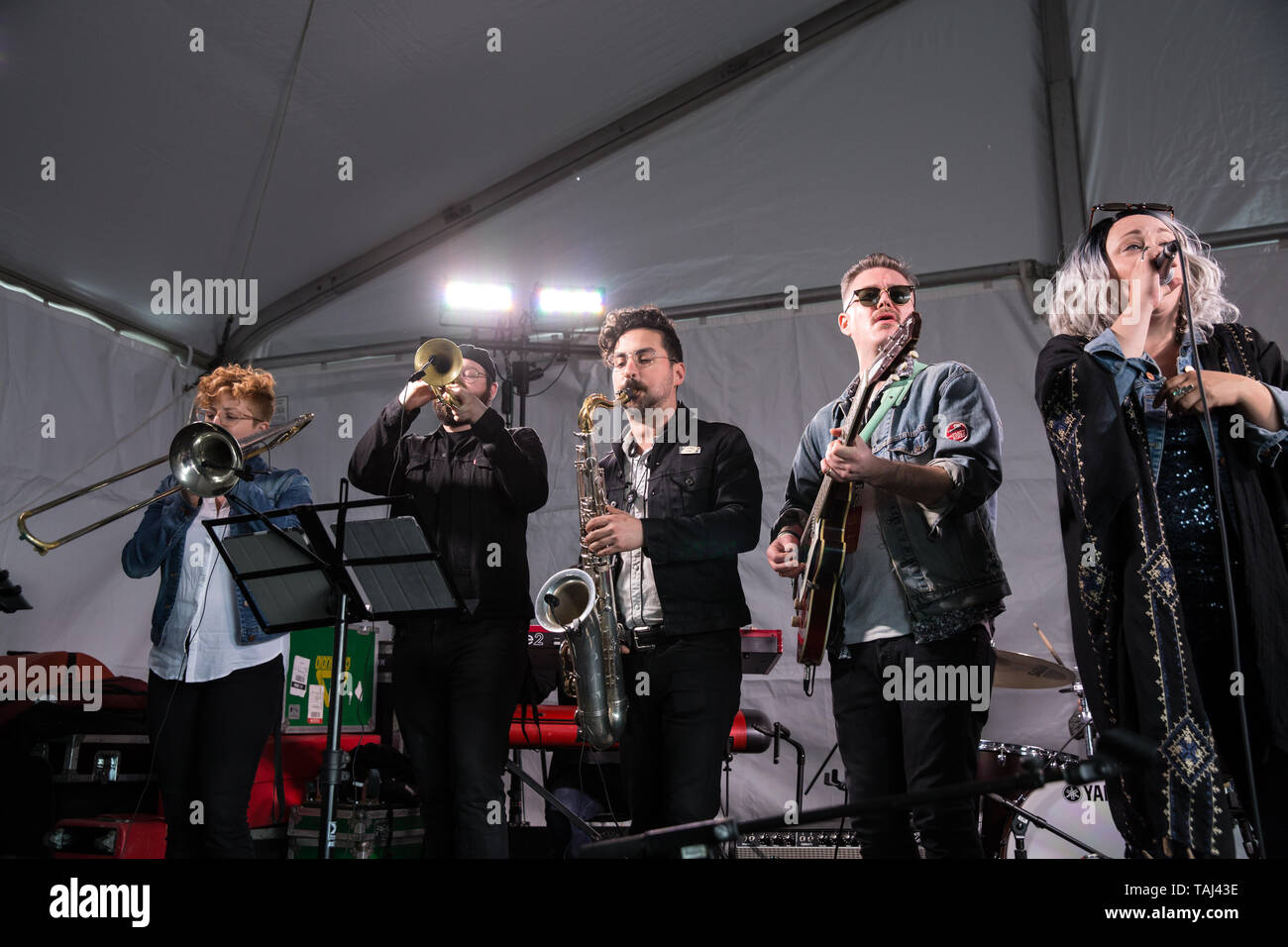 Samantha martin hi-res stock photography and images - Alamy