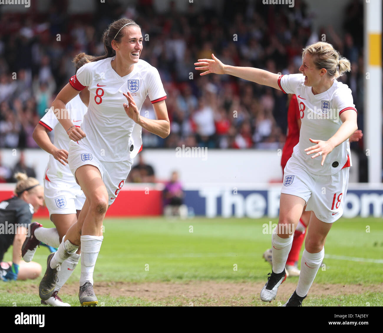 Walsall, United Kingdom. 25 May 2019. Jill Scott of England celebrate ...
