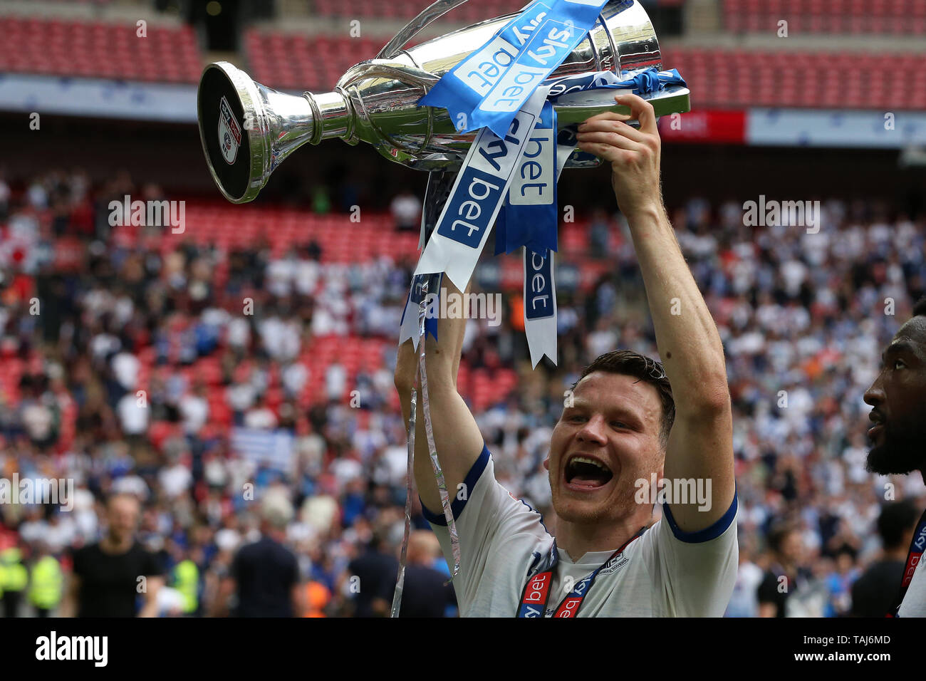 Tranmere rovers connor jennings hi-res stock photography and images - Alamy