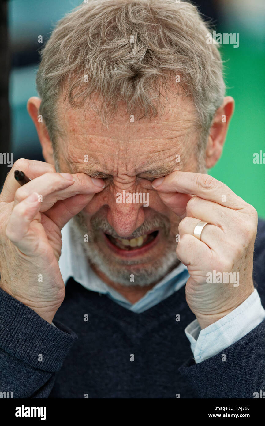Michael rosen hi-res stock photography and images - Alamy
