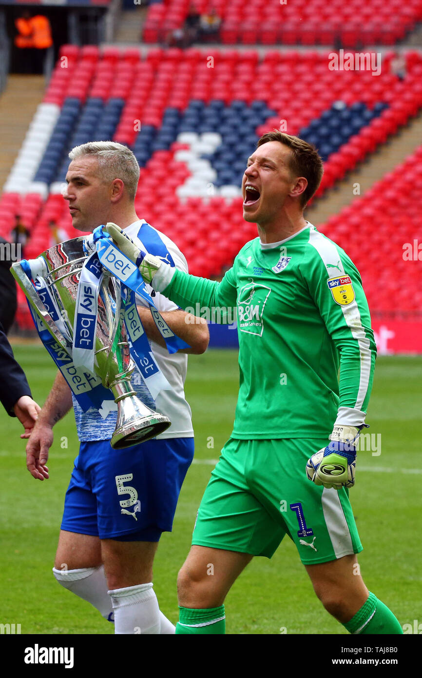 Steve mcnulty wembley hi-res stock photography and images - Alamy