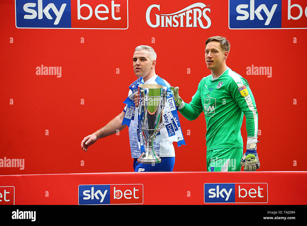 Steve mcnulty wembley hi-res stock photography and images - Alamy