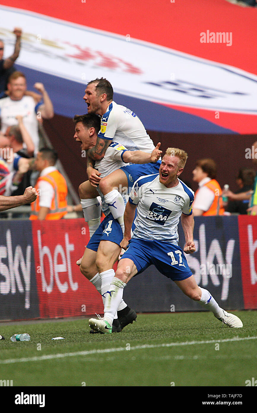 David perkins hi-res stock photography and images - Alamy