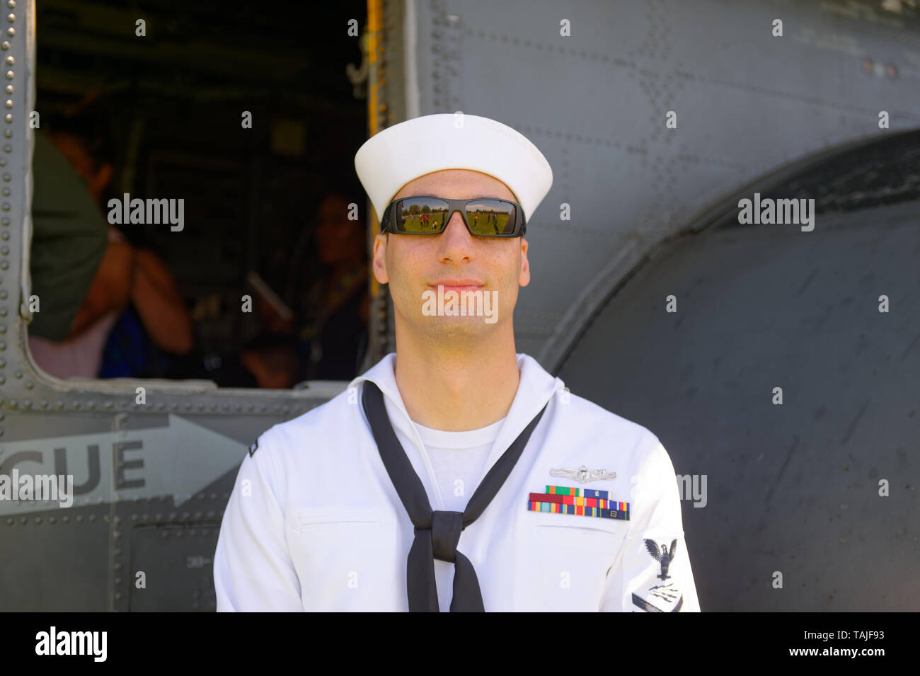 Navy operational support center nosc hi-res stock photography and ...