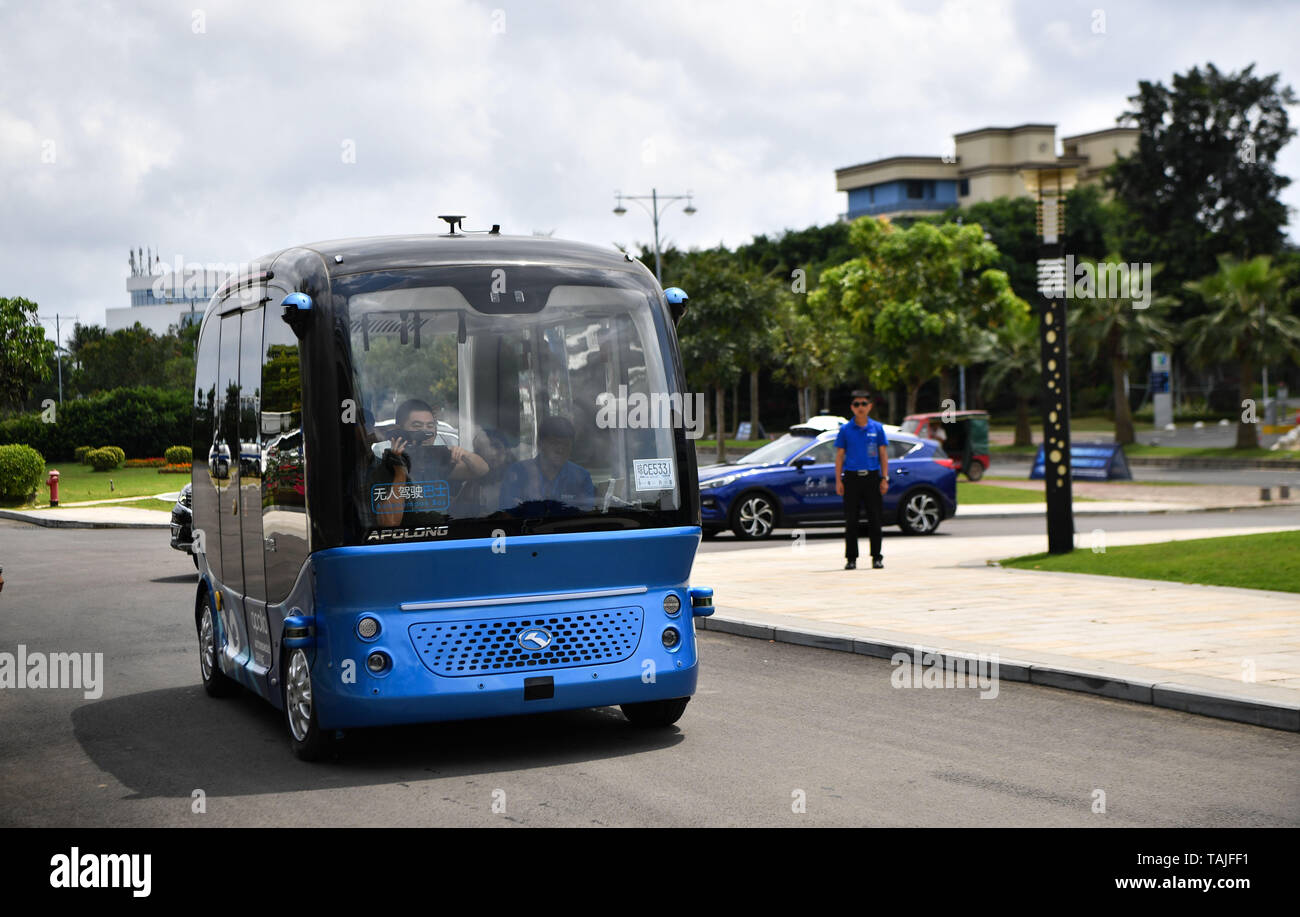 109 bus hi-res stock photography and images - Alamy