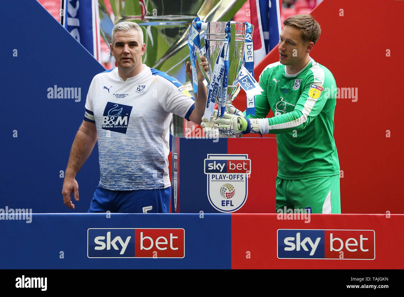 Steve mcnulty wembley hi-res stock photography and images - Alamy