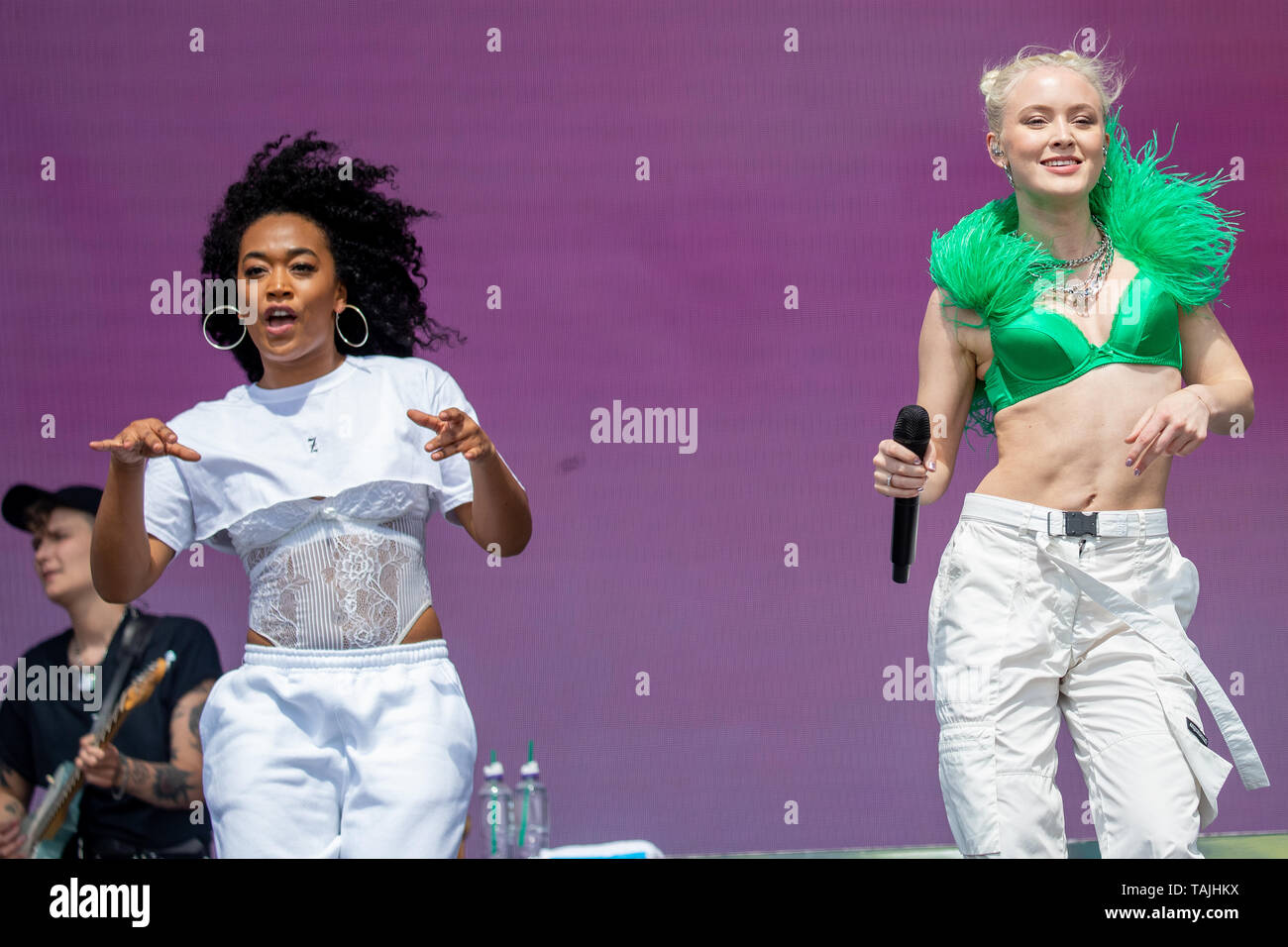 Zara larsson album hi-res stock photography and images - Alamy