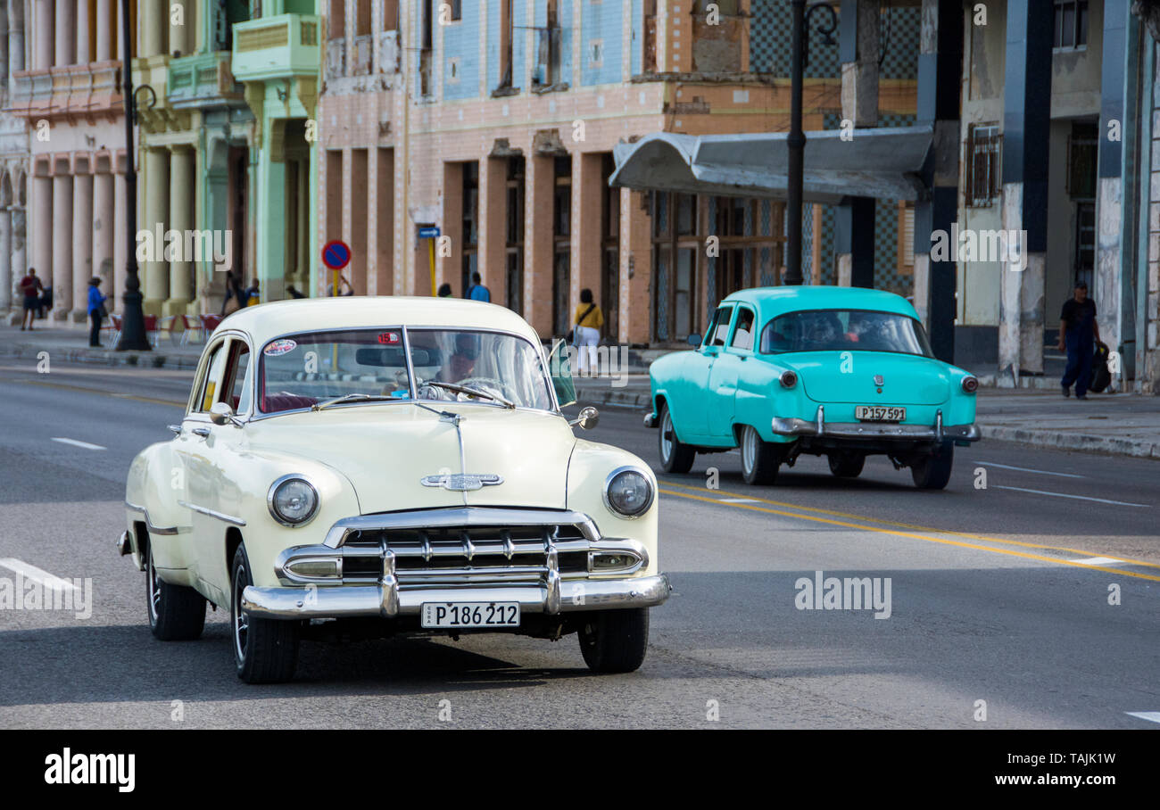 Classic 1950s american car in cuba hi-res stock photography and images ...