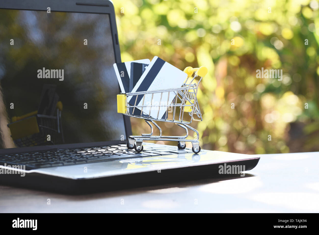 Credit card and using laptop easy payment shopping online concept ...