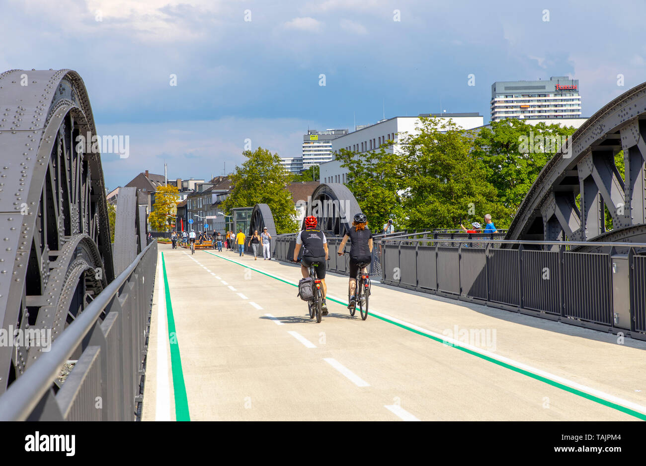 Radschnellweg RS1, a cycle highway, in Mülheim an der Ruhr, Germany, on ...