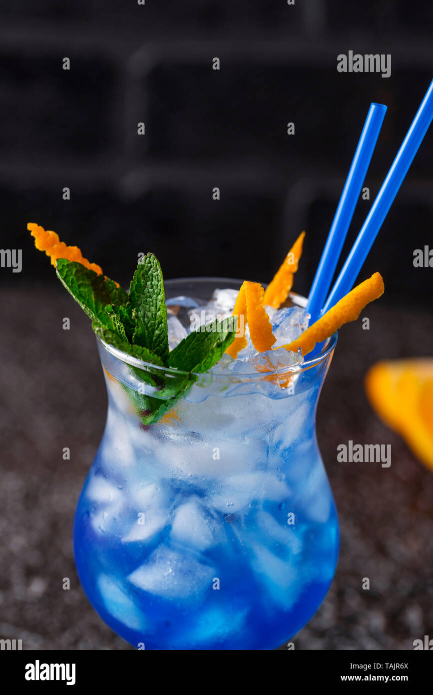 Blue mocktail hi-res stock photography and images - Alamy