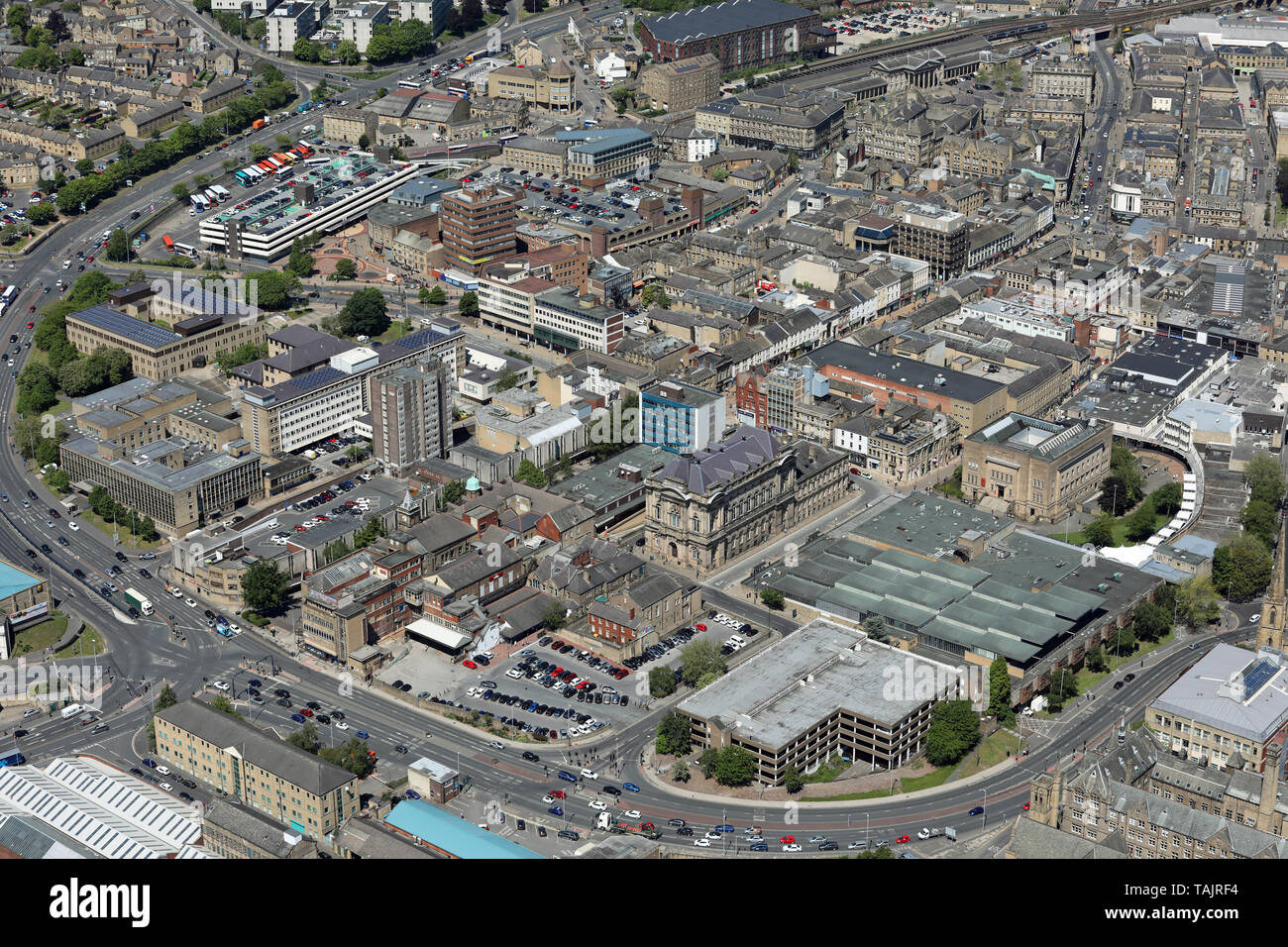 Huddersfield market hi-res stock photography and images - Alamy