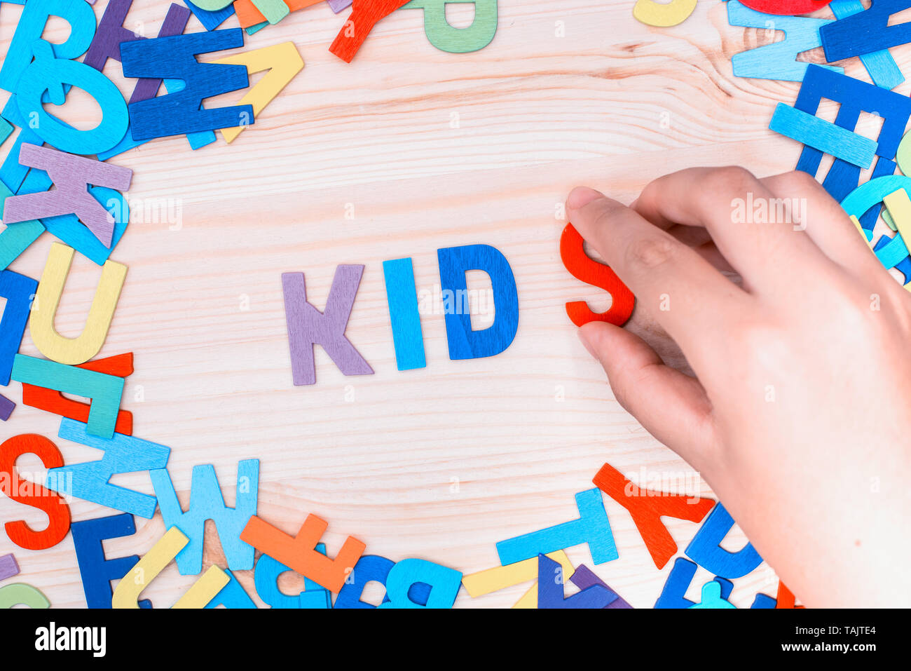 Sort the colorful letters into words, learn and play alphabet. Back to ...