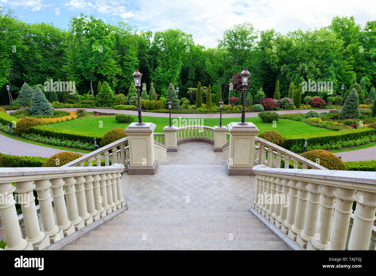Stone Balustrade Garden High Resolution Stock Photography and Images ...