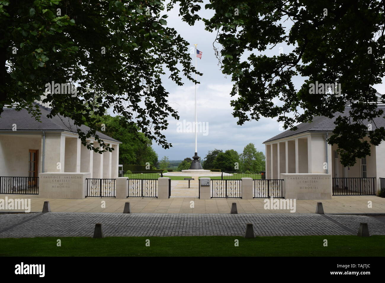 Madingley american cemetery cambridge american hi-res stock photography ...