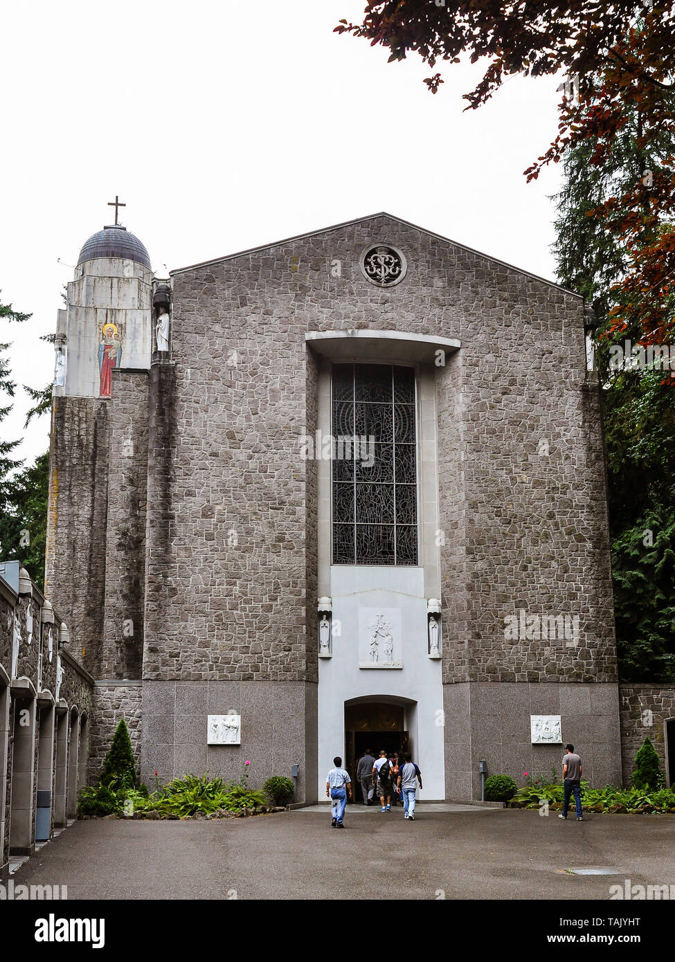 Portland Oregon Temple High Resolution Stock Photography and Images - Alamy