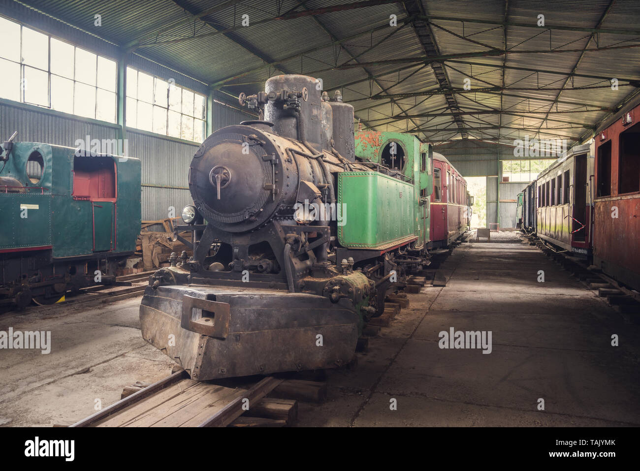 Locomotive hangar hi-res stock photography and images - Alamy
