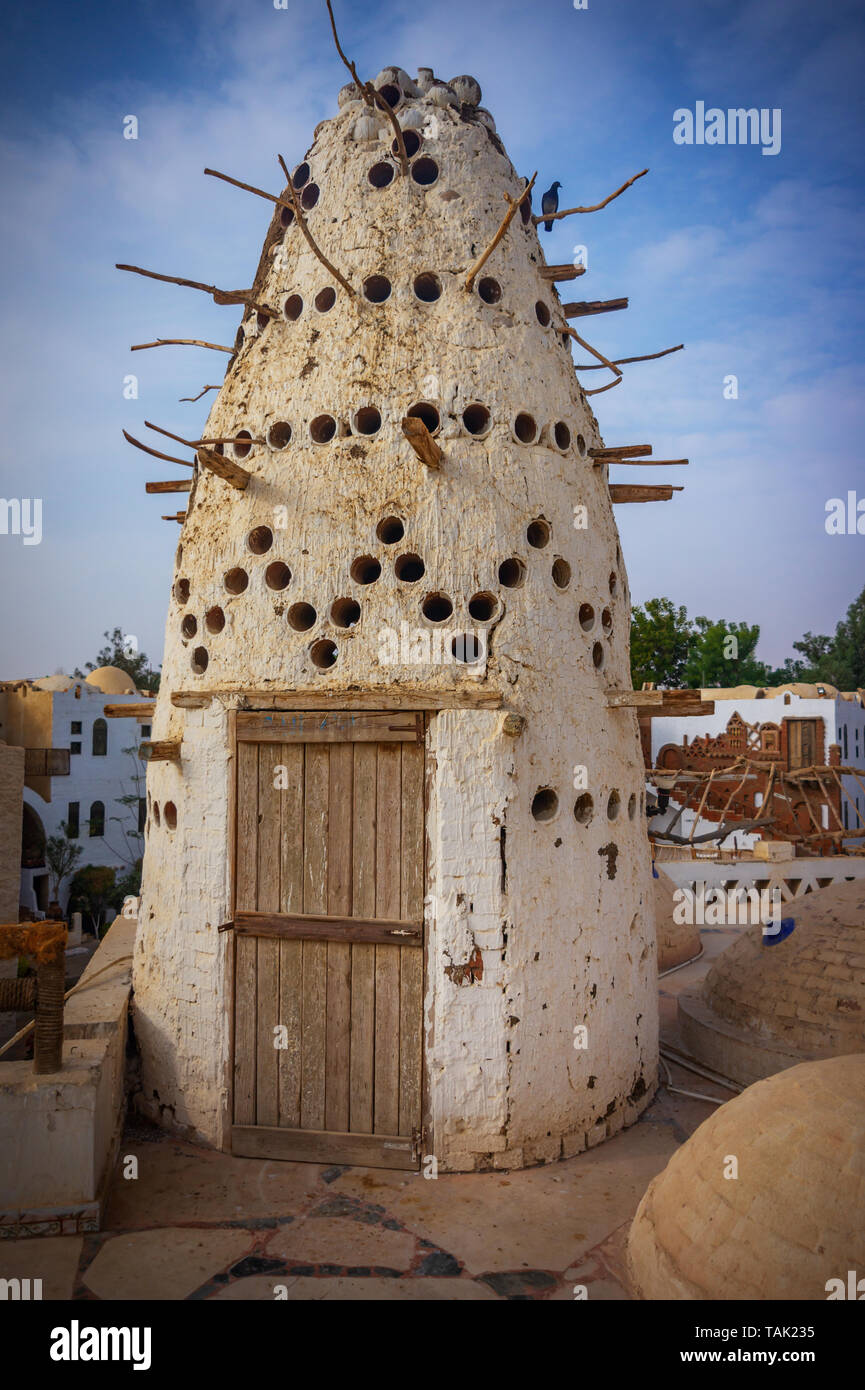 Dovecote design hi-res stock photography and images - Alamy