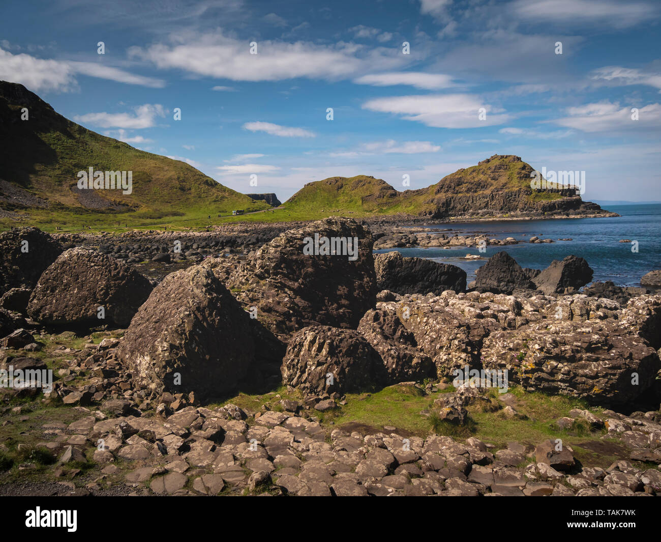 The typical rock formations of Giants Causeway in Northern Ireland ...
