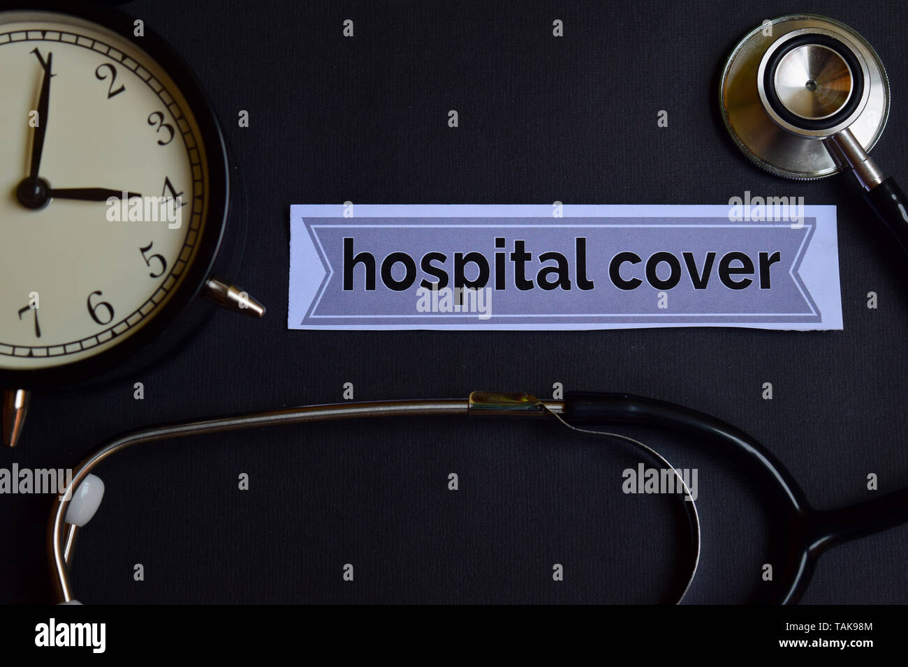 Cartoon alarm clock happy smiling hi-res stock photography and images ...