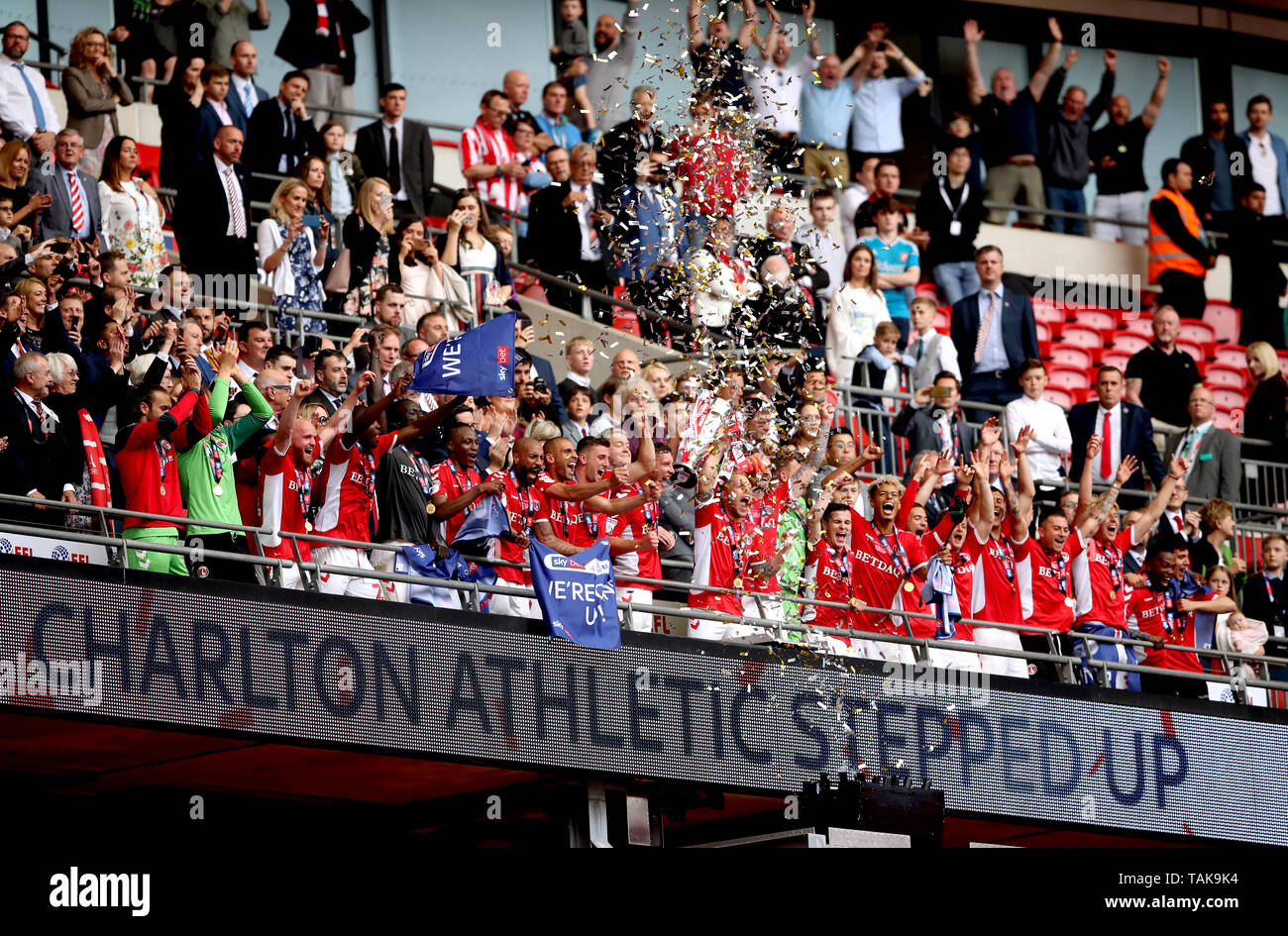 Charlton Athletic players lift the trophy after winning the Sky Bet ...