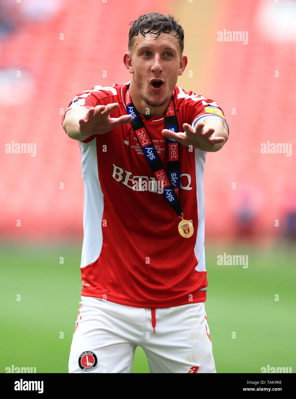 Charlton Athletic's Jason Pearce celebrate after the final whistle ...