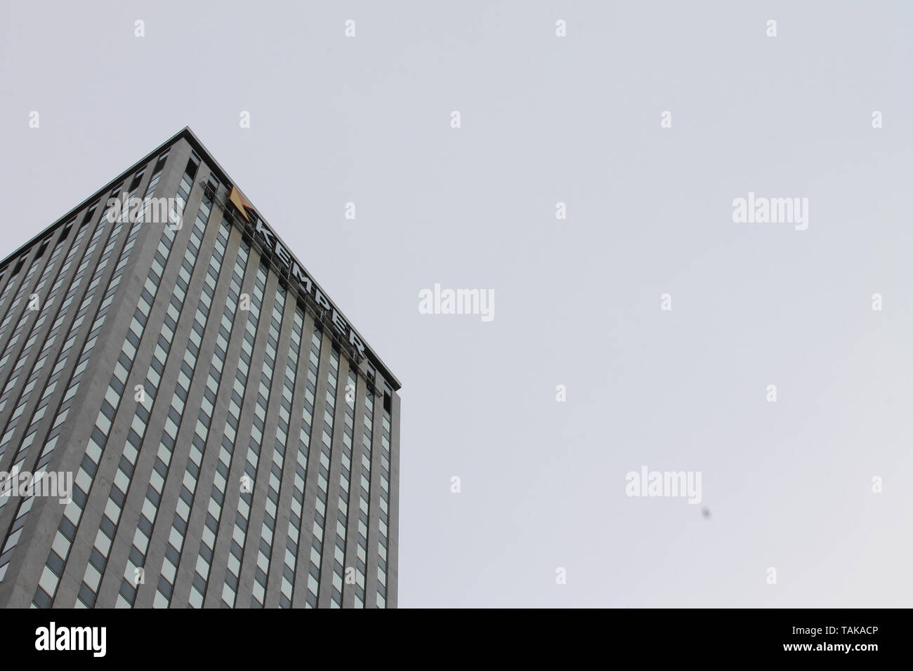 The Kemper skyscraper building along Wacker Drive in the Loop, Chicago ...