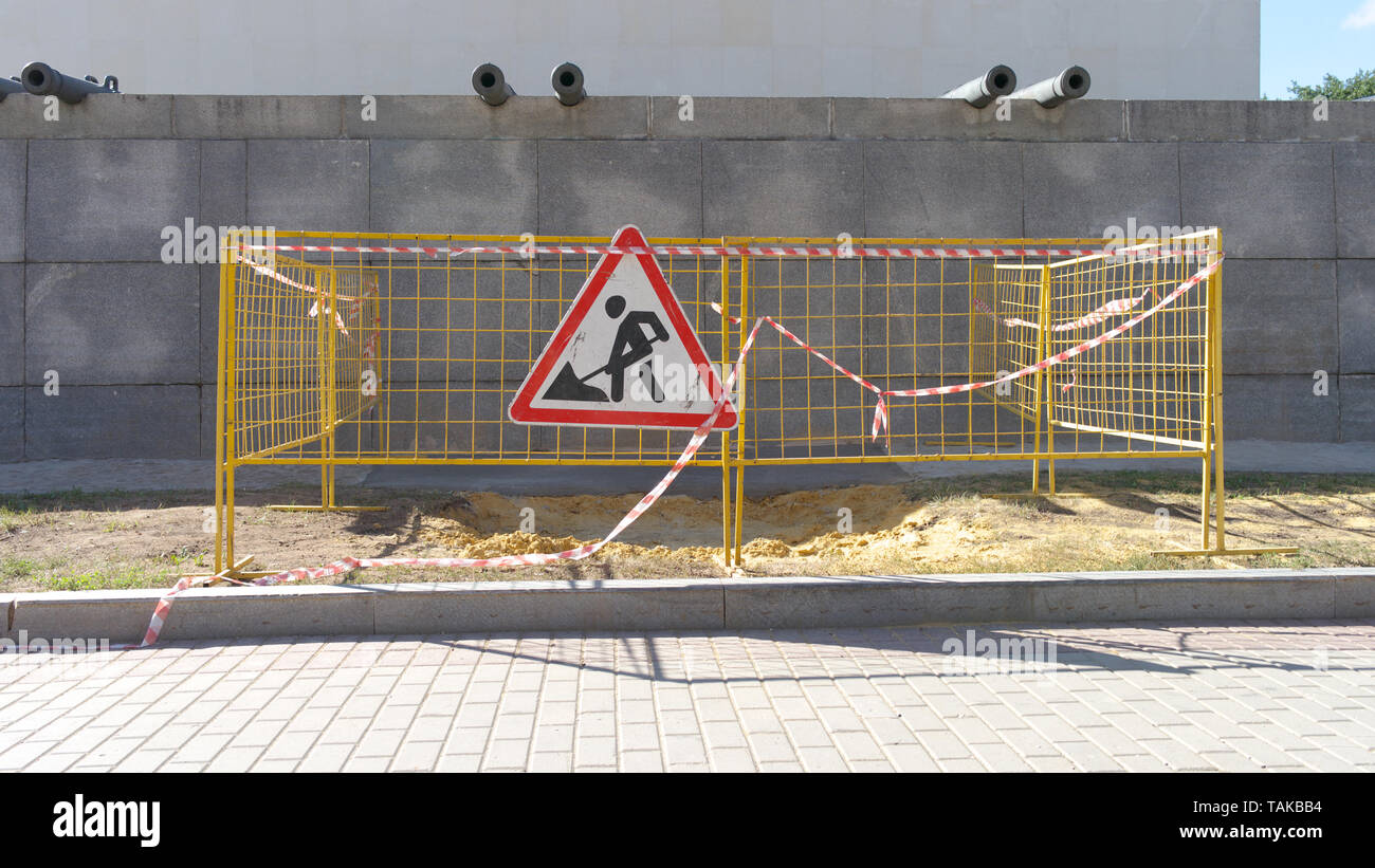 road works sign Stock Photo - Alamy