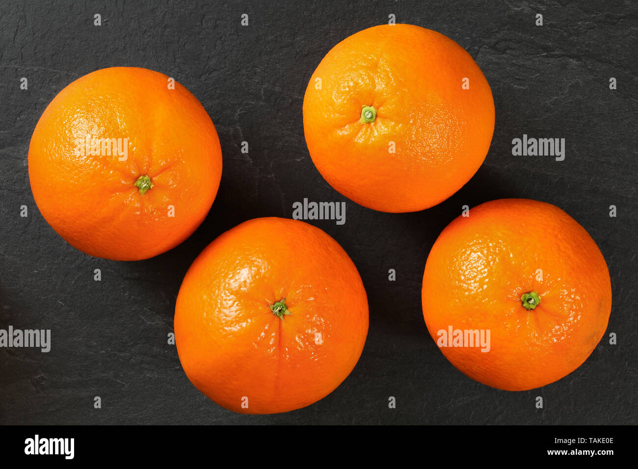 Round slate board top hi-res stock photography and images - Alamy