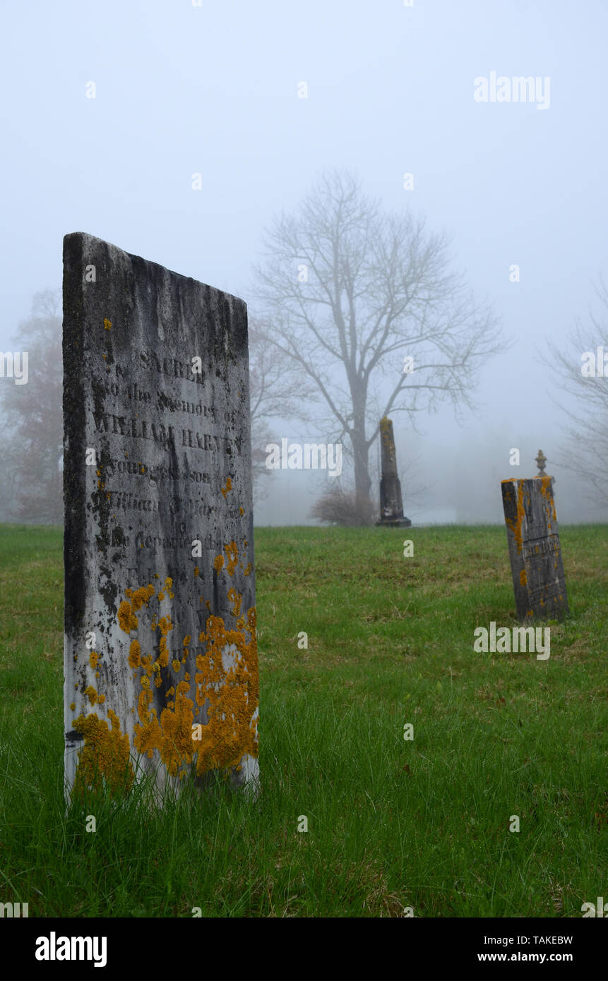 Canadian cemetery hi-res stock photography and images - Alamy