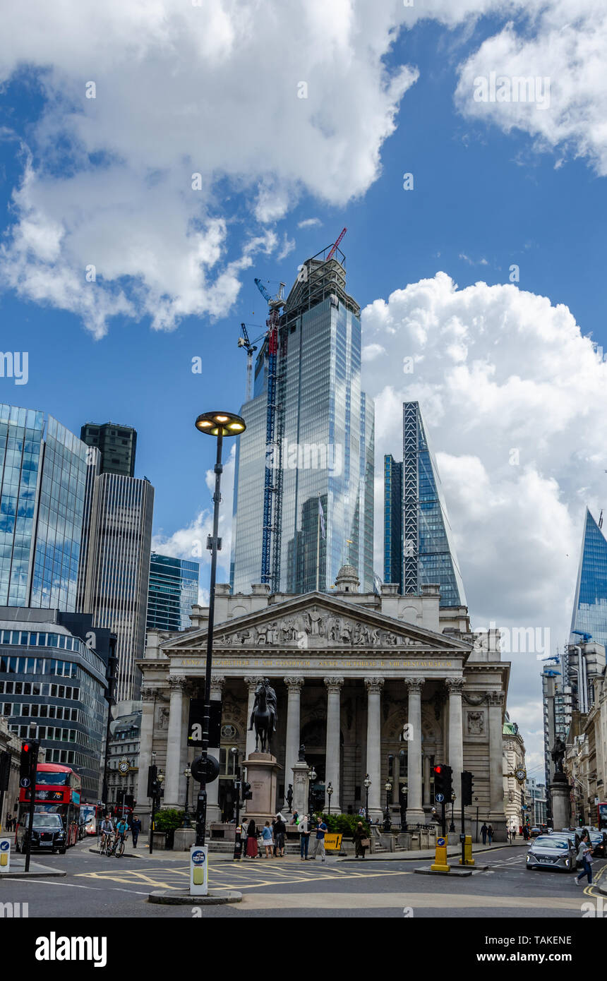 Skyline tall modern skyscrapers hi-res stock photography and images - Alamy