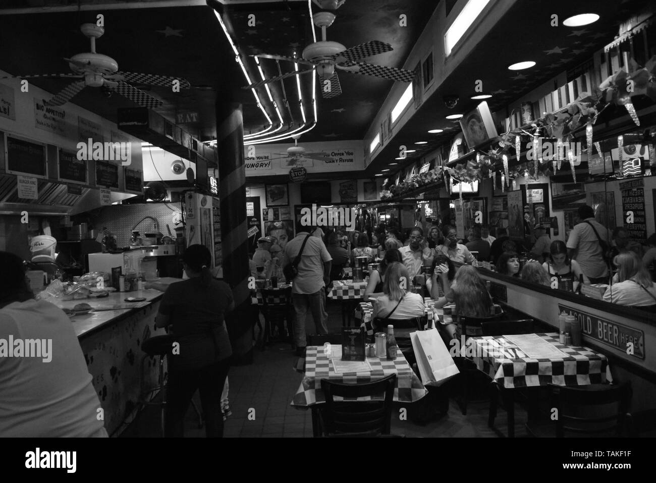 Old burger joint hi-res stock photography and images - Alamy